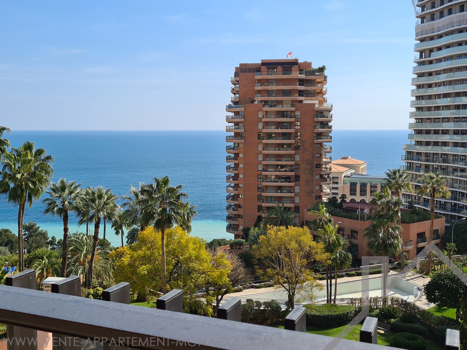 Appartement luxuesement décoré - Appartements à vendre à Monaco